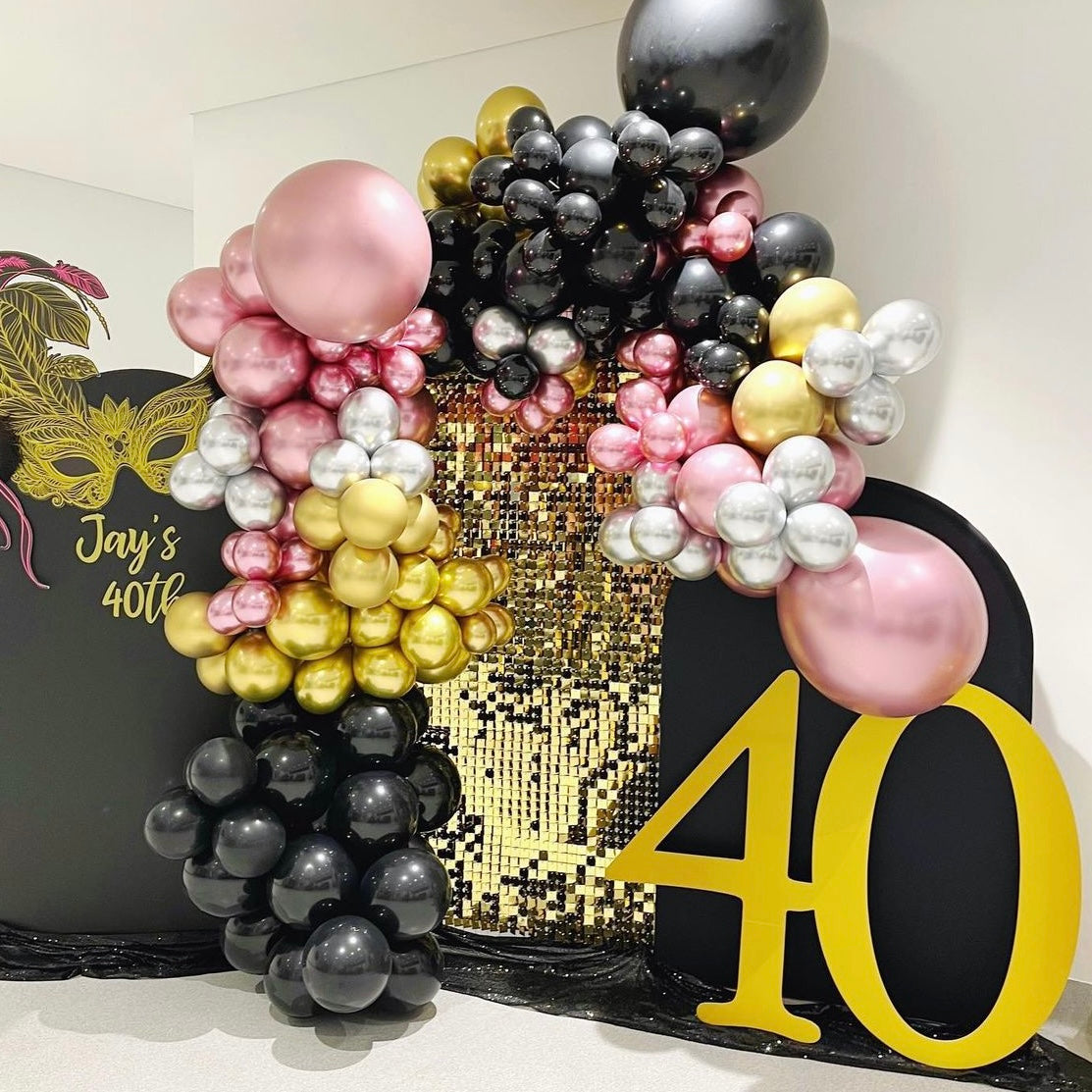Gold 40 Cut Out – Party Sign Co